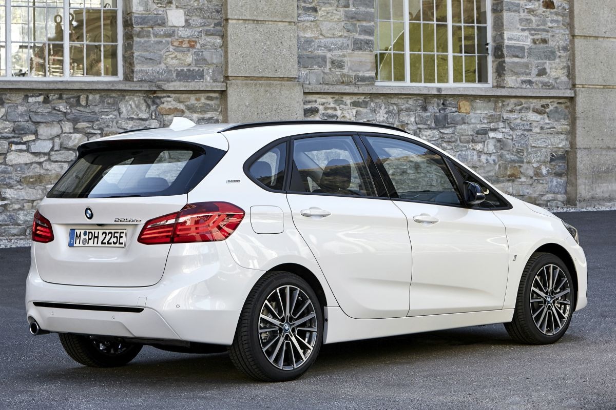 BMW 225i xDrive Active Tourer (2020) review - AutoWeek