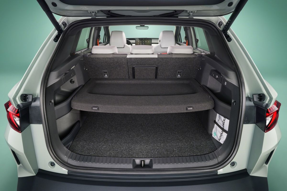 Skoda Elroq 85 210kW Business Edition prijs en specificaties