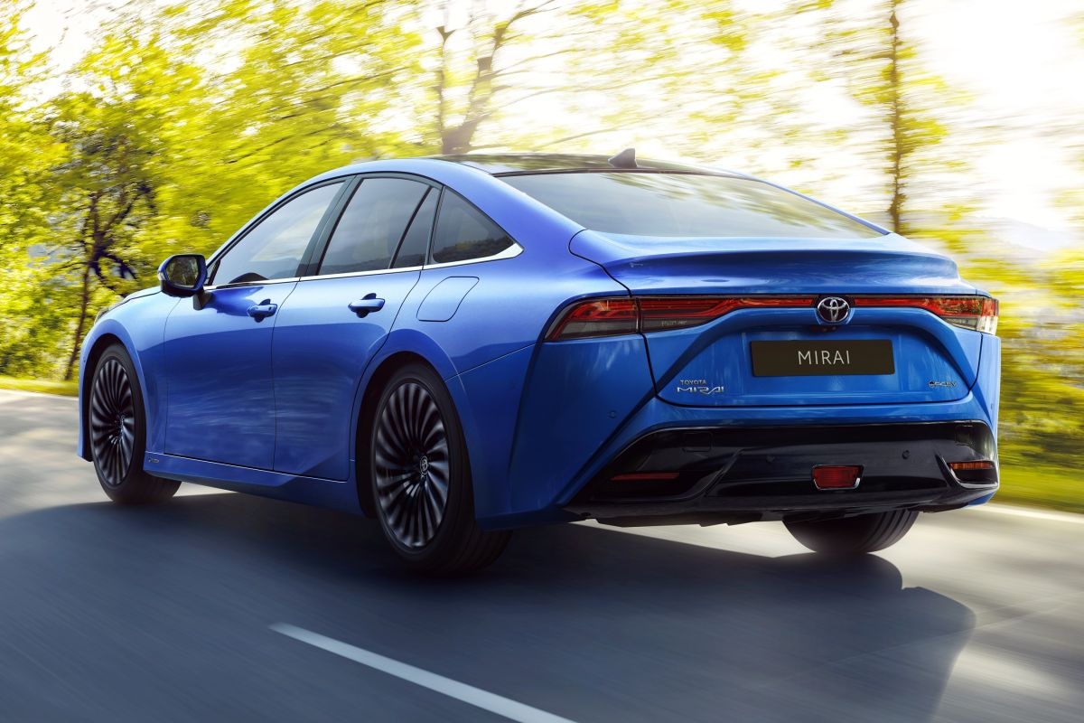 Hydrogen EV Toyota Mirai becomes more expensive - Techzle