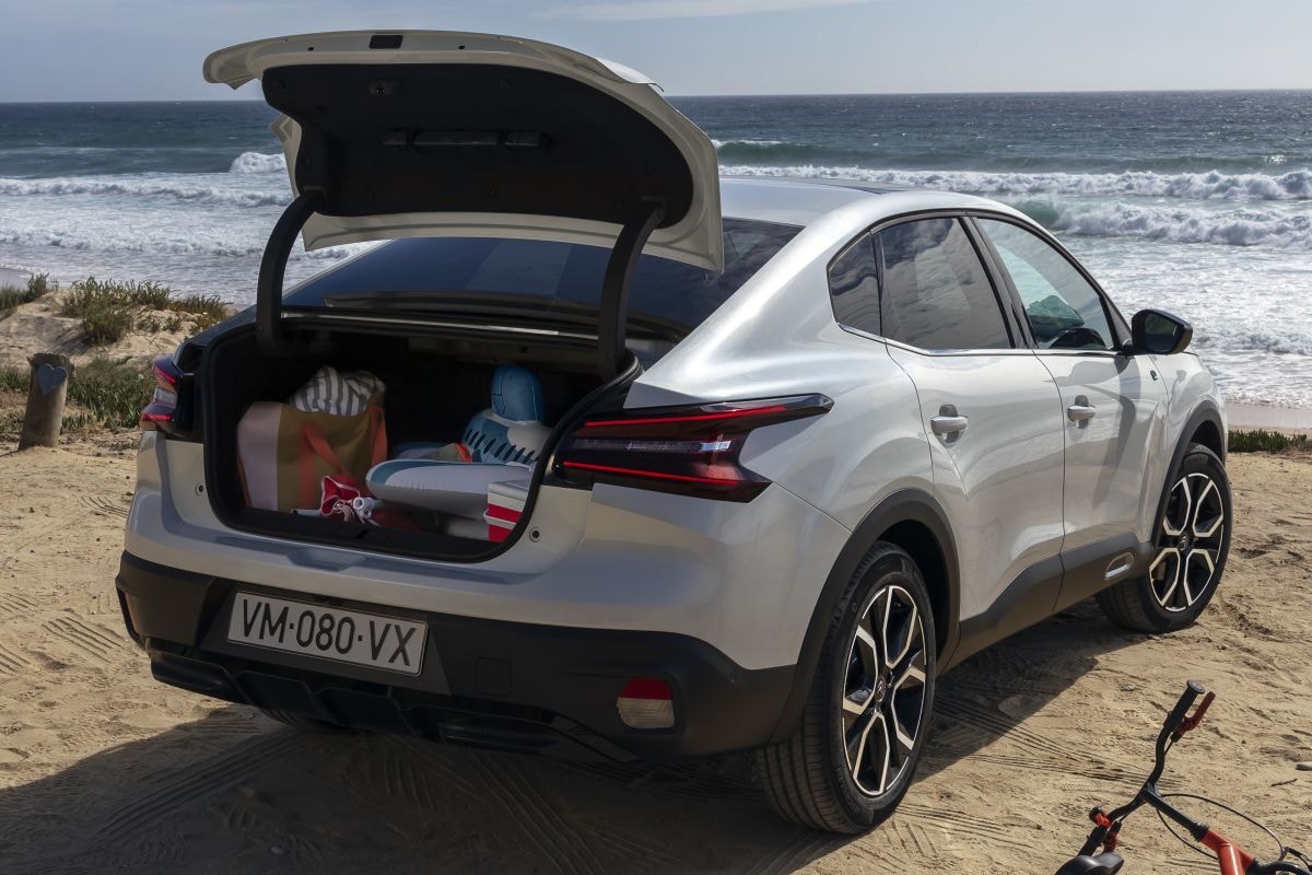 Citroën ë-C4 X of ë-C4: wat krijg je en wat kies je? - AutoWeek