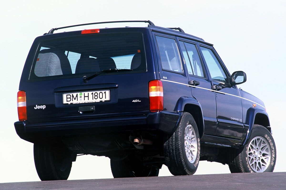 Facelift Friday: Jeep Cherokee (XJ) - AutoWeek