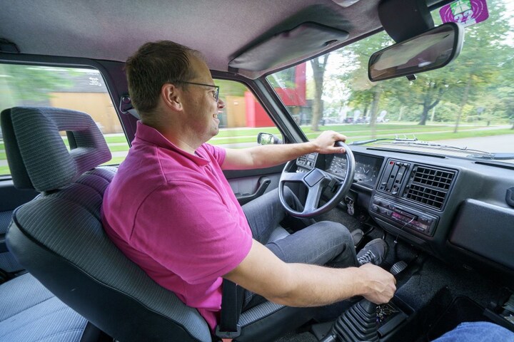 Cor and Ronald love Fiats from the 80s: rectangular and lots of plastic ...