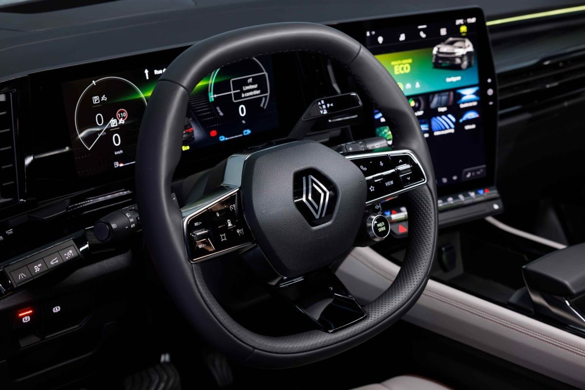 Renault Espace hybrid 200 Iconic 5P (2024) review - AutoWeek
