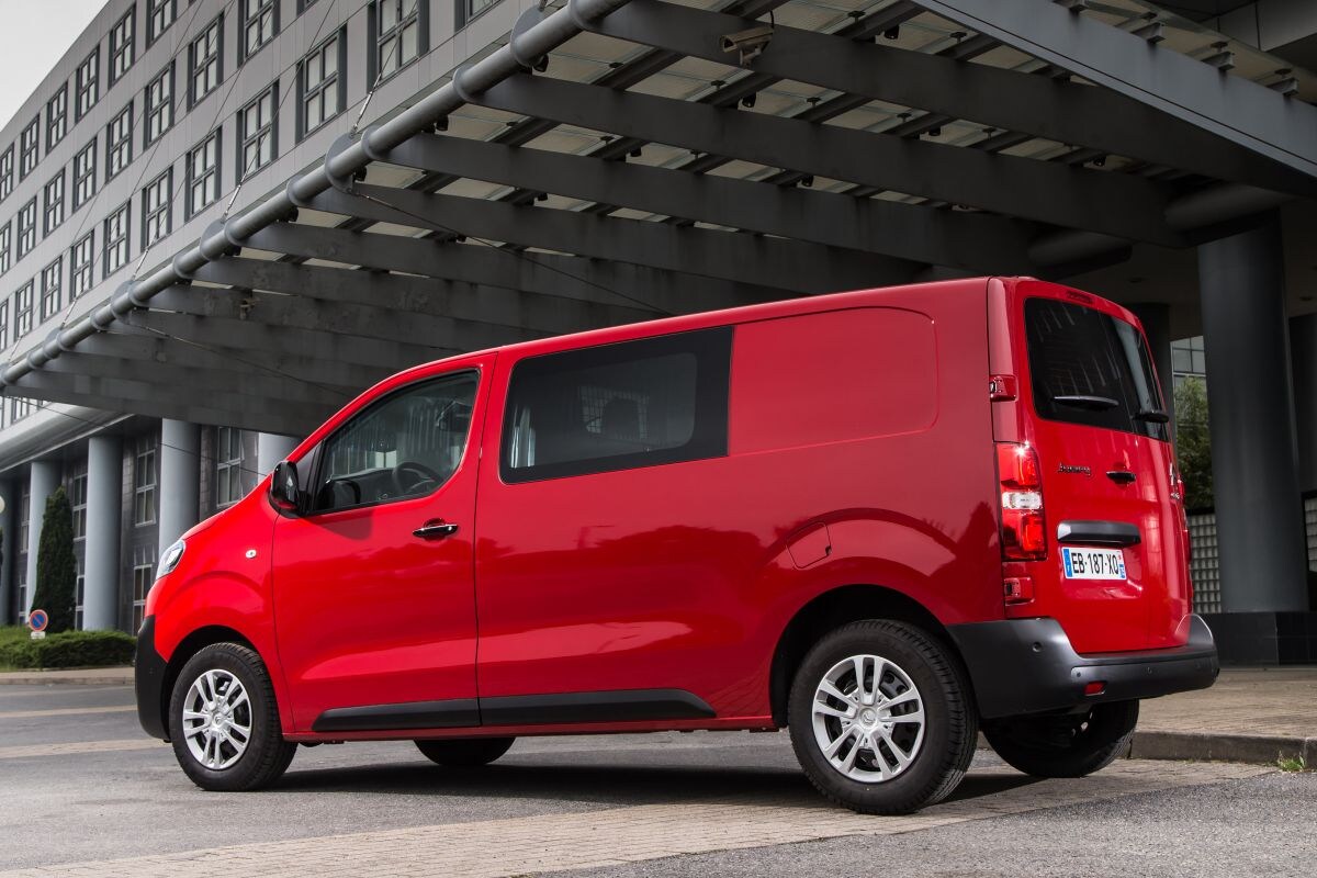 Citroen Jumpy XS 1.5 BlueHDi 100 Club prijs en specificaties