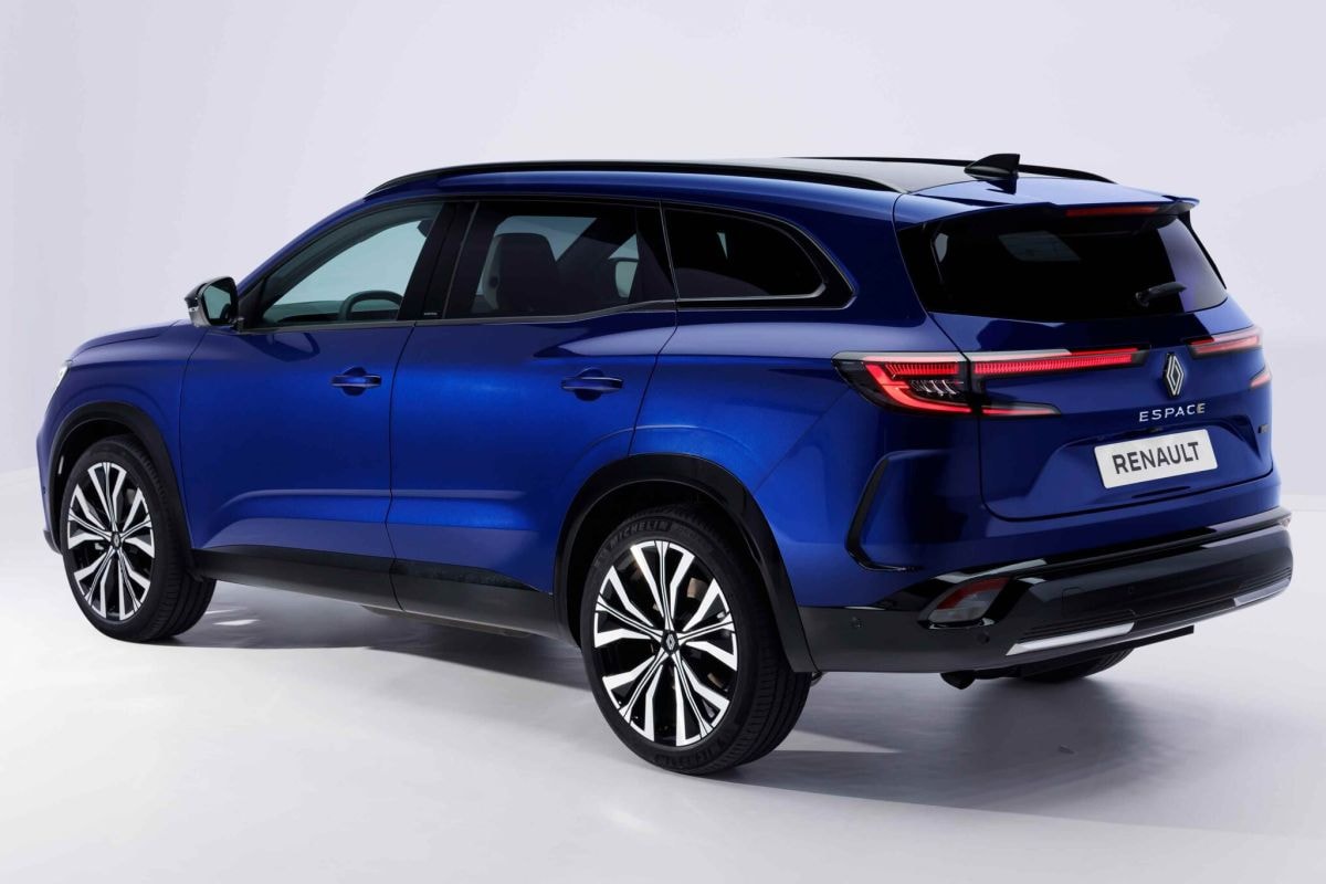 Renault Espace hybrid 200 Iconic 5P (2024) review - AutoWeek