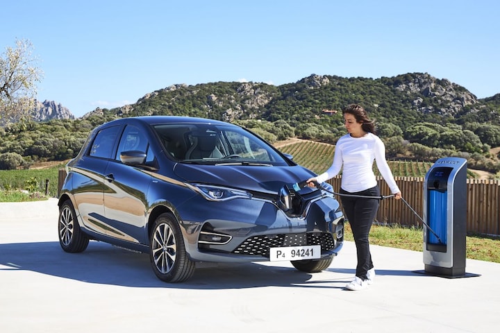 Renault krijgt 5 miljard aan Franse staatssteun - AutoWeek