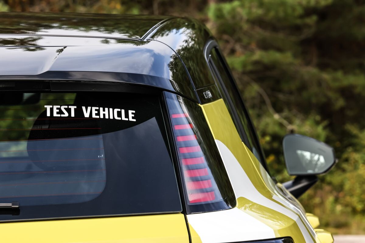 Volvo EX30 Single Motor Extended Range Core (2024) #5 review