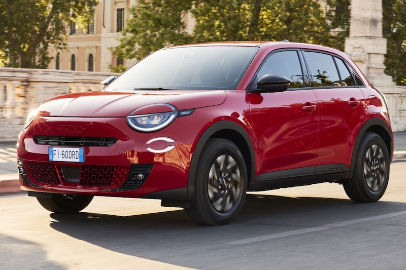 Fiat 600 Hybrid 100 Urban prijs en specificaties - AutoWeek