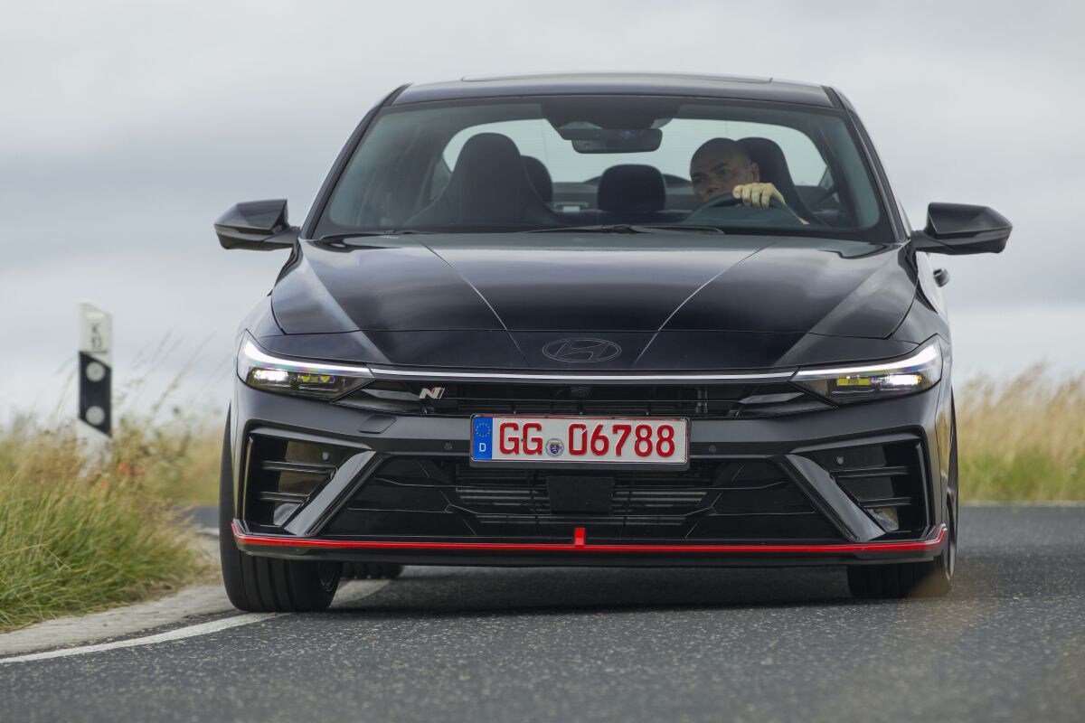 Test: Hyundai Avante N - AutoWeek