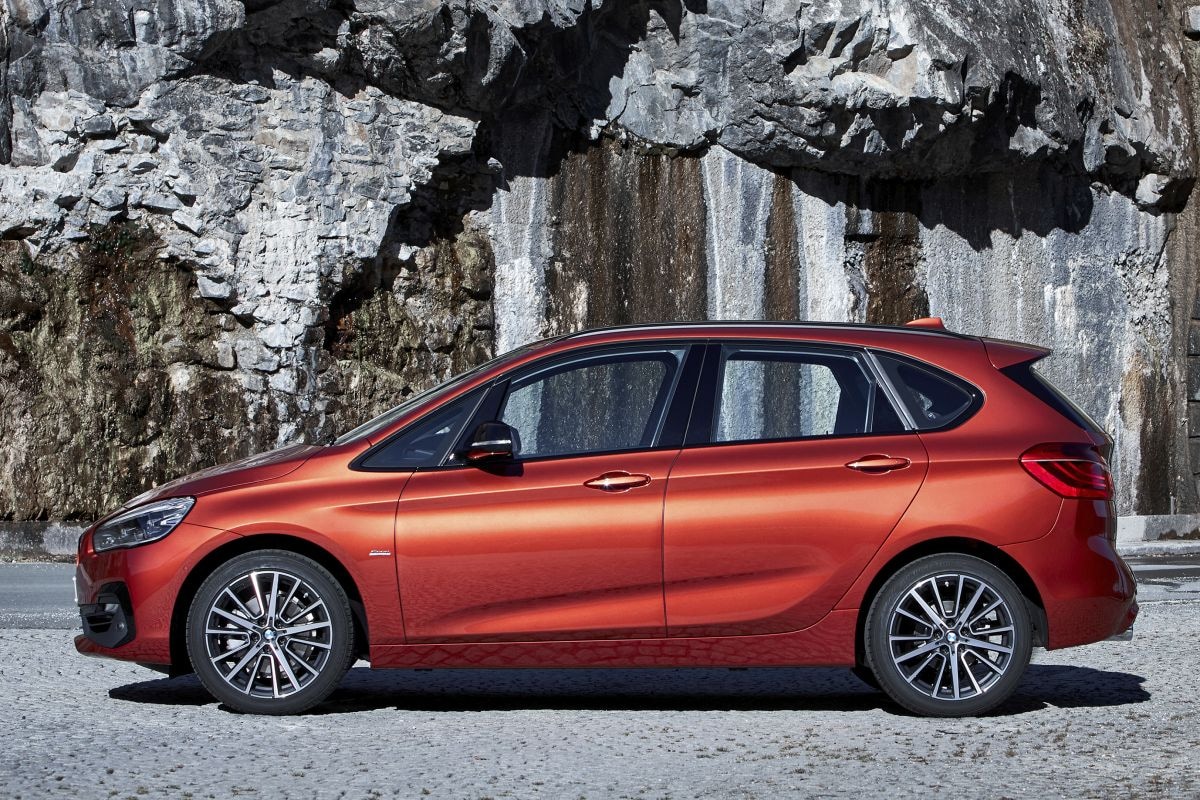 BMW 218i Active Tourer prijs en specificaties - AutoWeek