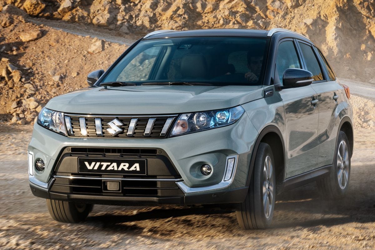 Suzuki Vitara 1.4 Boosterjet Smart Hybrid Select (2024) review