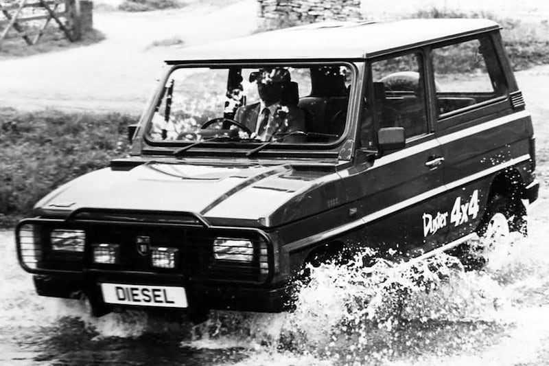 Afgestoft: ARO 10 (Dacia Duster) - AutoWeek