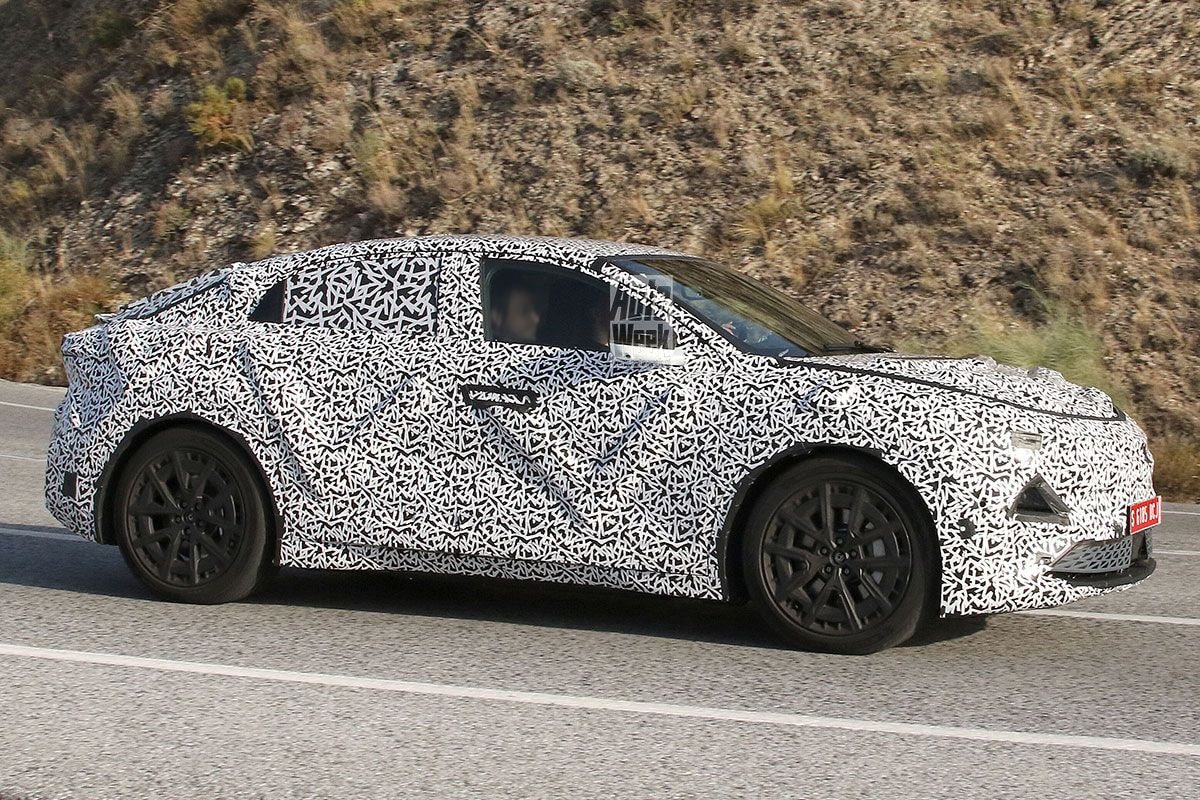 Alpine A390 gesnapt: eerste elektrische cross-over van Alpine