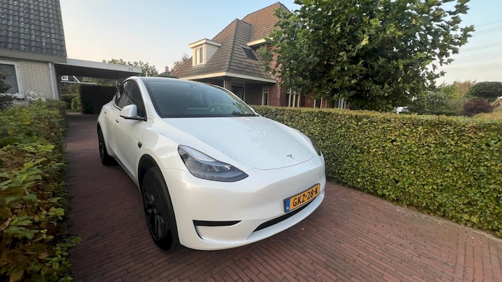 Tesla Model Y Longe Range (2024) #5 review - AutoWeek