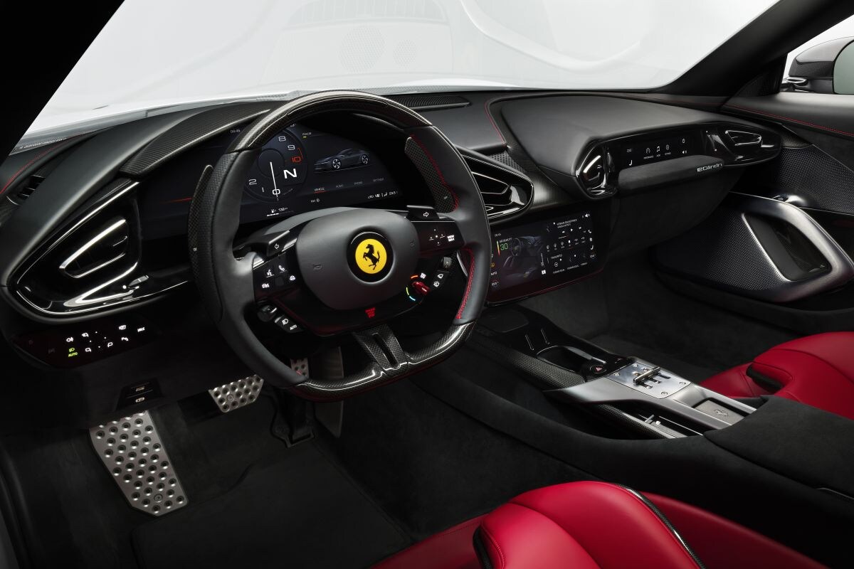 Ferrari 12Cilindri: twaalf cilinders, nul turbo's en 830 pk - AutoWeek