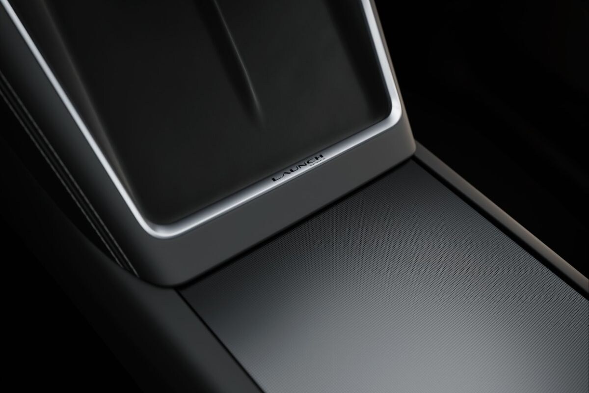 Tesla Model Y Long Range AWD Launch Edition (2025) review