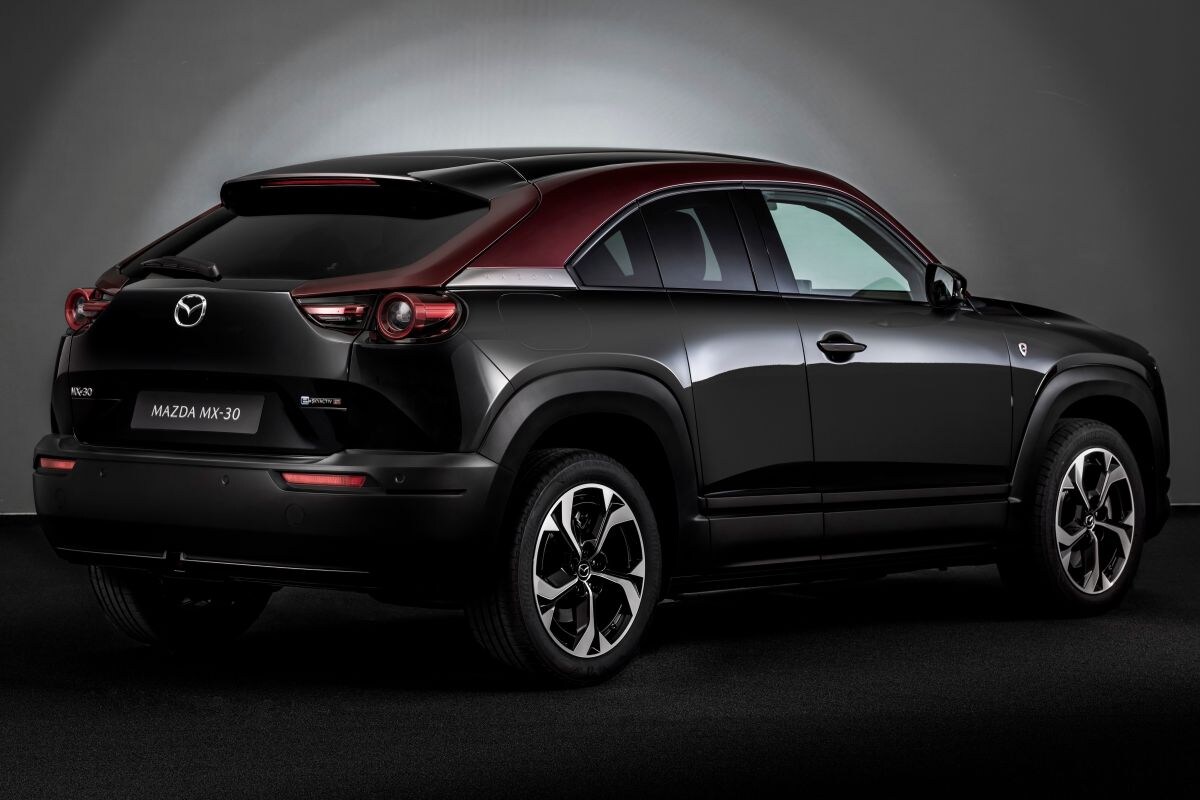 Mazda MX-30 e-SkyActiv R-EV: met rotatiemotor! - AutoWeek