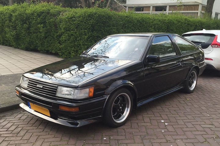 In het wild: Toyota AE86 1.6 GT (1986) - AutoWeek