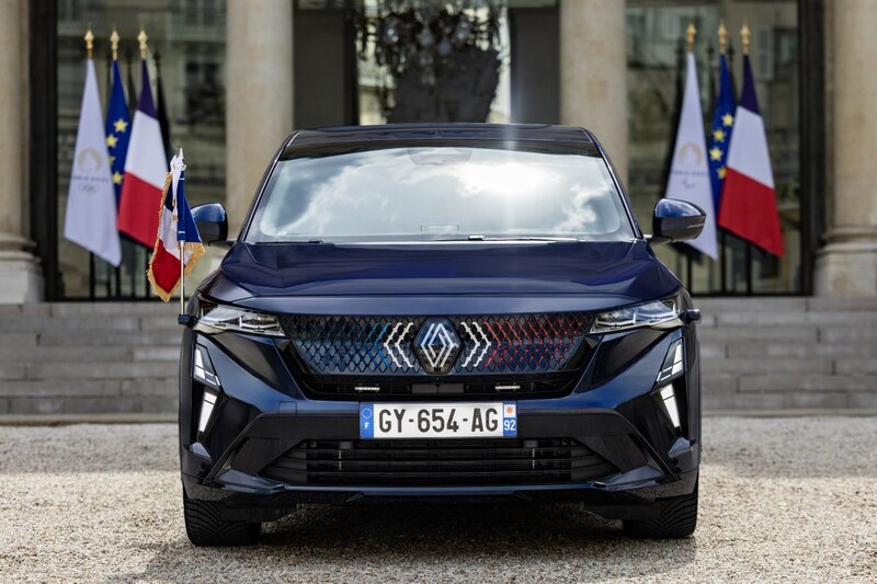 Franse president rijdt er voortaan minder Frans bij - AutoWeek