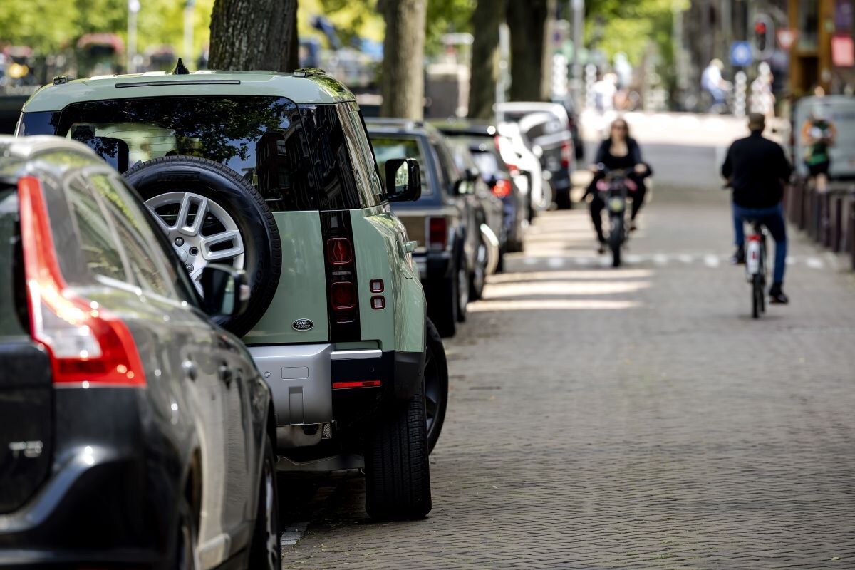 Large cities expect significantly more parking revenues in 2024 - Techzle