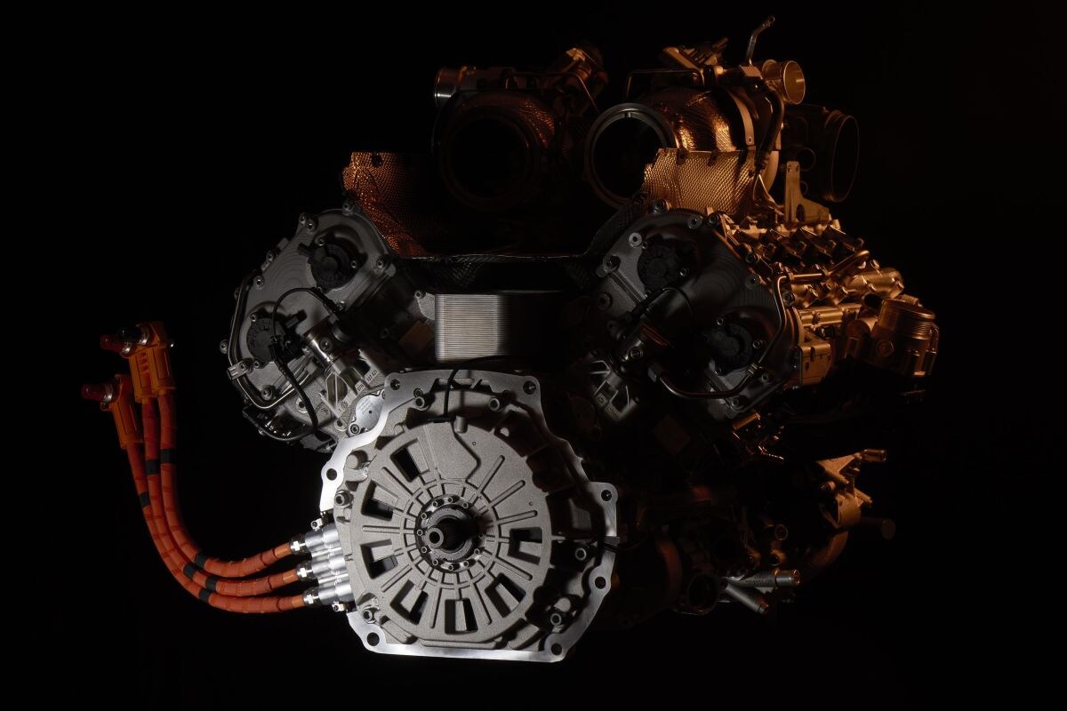 Lamborghini presenteert extreem hoogtoerige nieuwe biturbo-V8