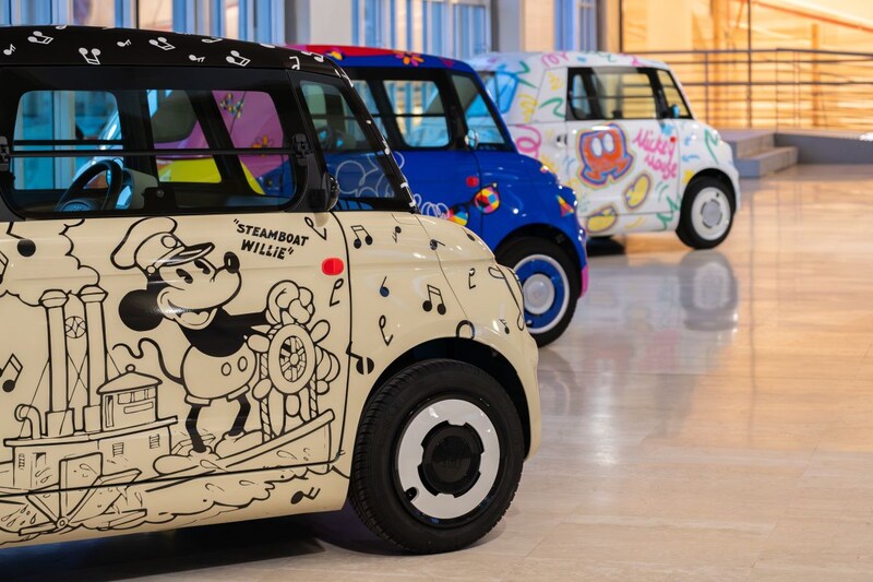 Fiat Topolino five times in a special Mickey Mouse jacket - Techzle