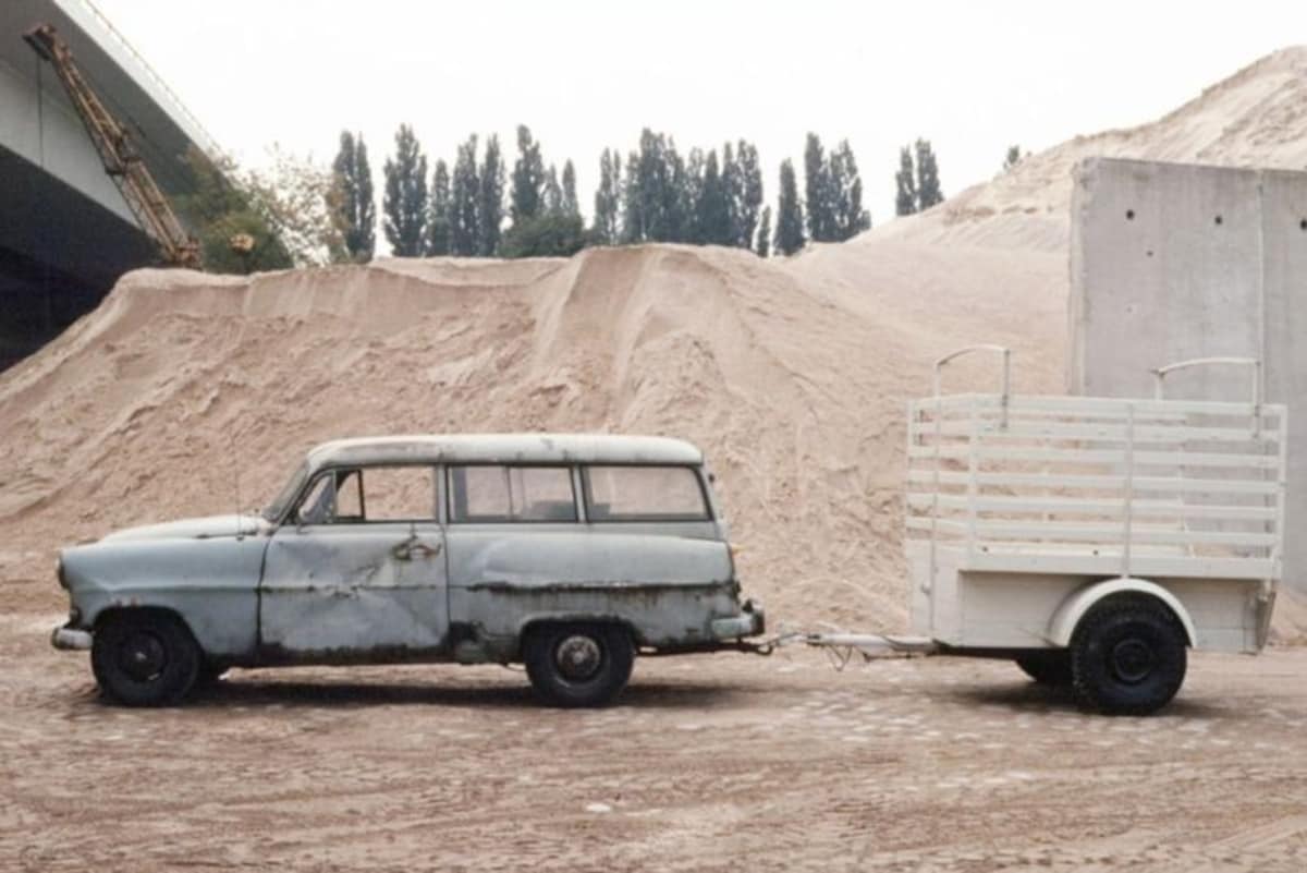 Deze roestige Opel Olympia Caravan is een rijdend experiment