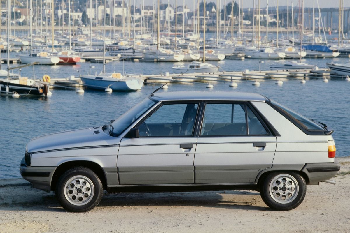 Renault 11 TXE Electronic prijs en specificaties - AutoWeek