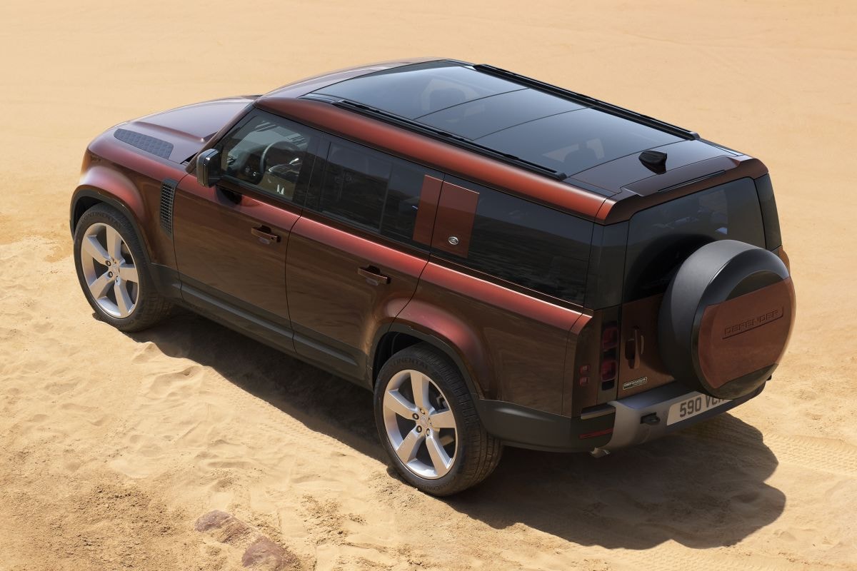 Land Rover Defender 130 P400 First Edition prijs en specificaties