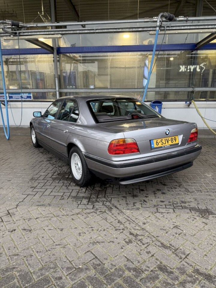 Gebruikersreview van BMW 735i Executive (1998) #2 - AutoWeek