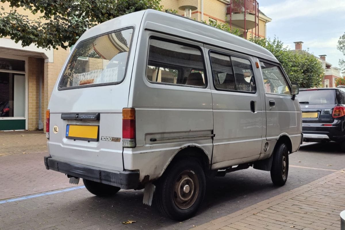 Daihatsu Hijet (1985) - In het Wild - AutoWeek