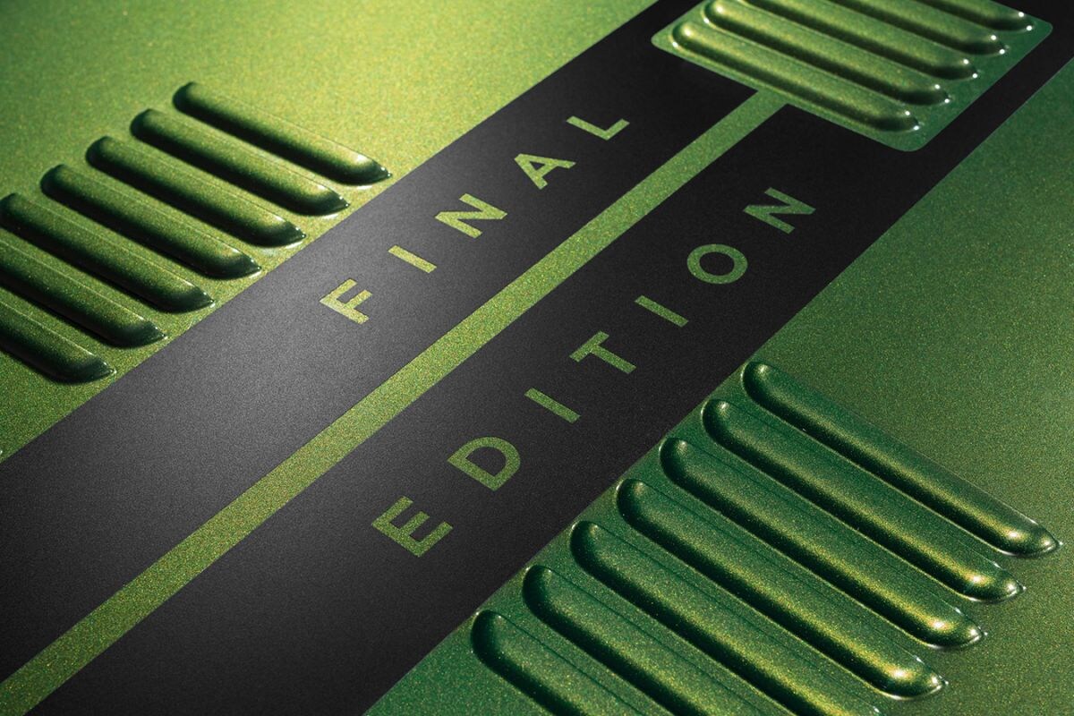 Caterham Seven 485 waves goodbye with Final Edition - Techzle