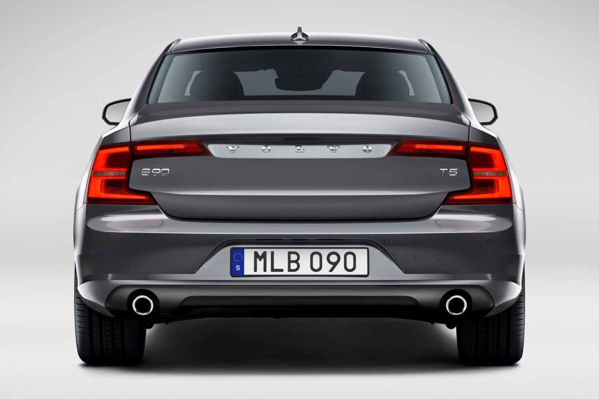 Volvo S90 T5 Inscription (2017) review - AutoWeek
