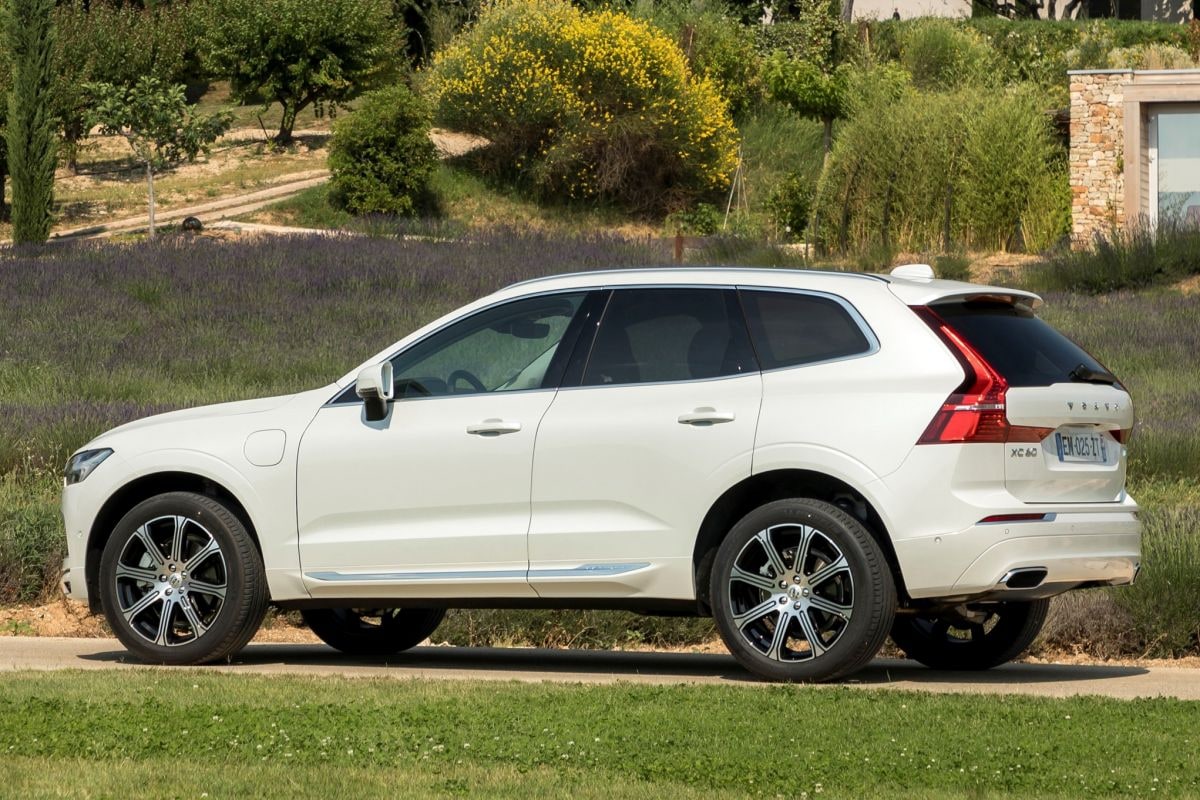 Volvo XC60 T8 Plug-in Hybrid AWD Ultimate (2022) review