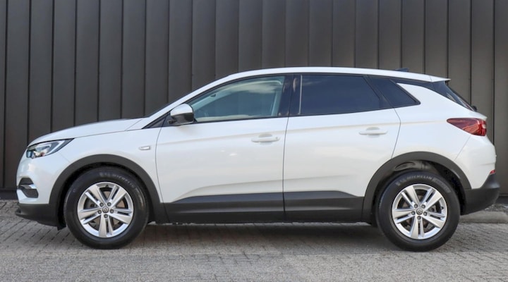 Opel Grandland X 1.2 Turbo 130pk Edition 2020 (2020) review