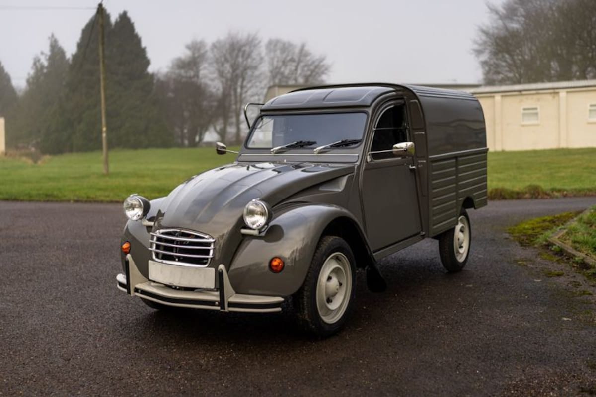 'Eive' is nieuwe elektrische Citroën 2CV Fourgonnette - AutoWeek