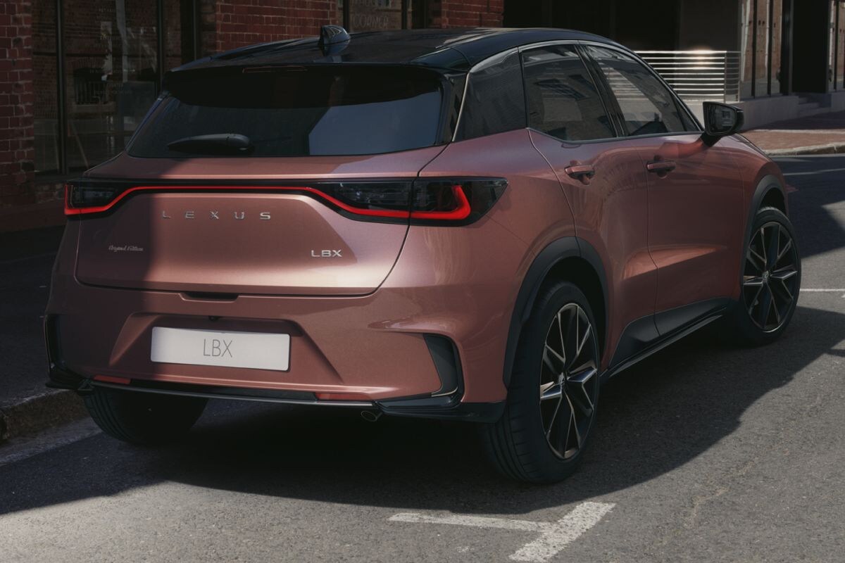 Lexus LBX 1.5 HEV Relax (2024) review - AutoWeek