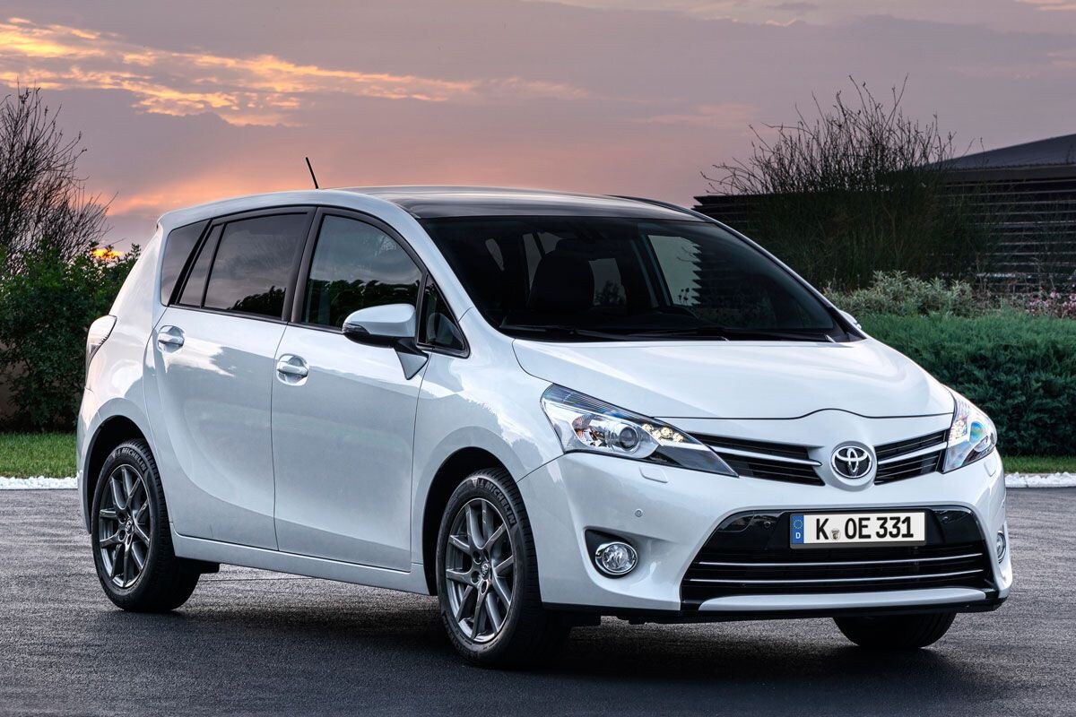 Facelift Friday: Toyota Verso - AutoWeek