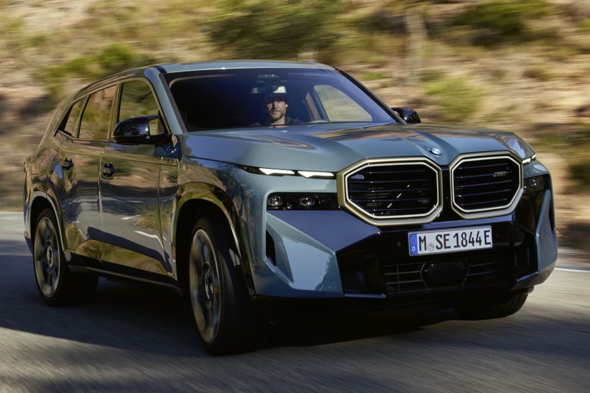 BMW XM 50e prijs en specificaties - AutoWeek
