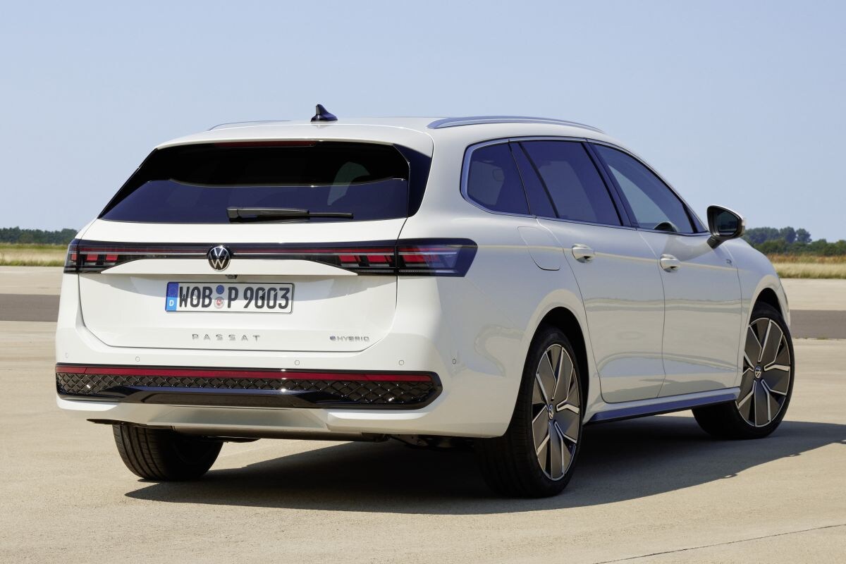 Volkswagen Passat Variant 1.5 eTSI 150pk Business prijs en