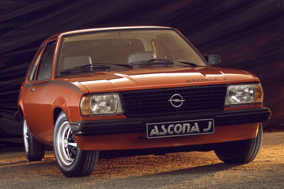 Opel Ascona 2.0 E Berlina prijs en specificaties - AutoWeek