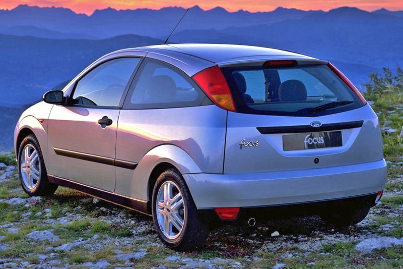 Waarom de eerste Ford Focus in 1998 de autowereld op zijn kop zette