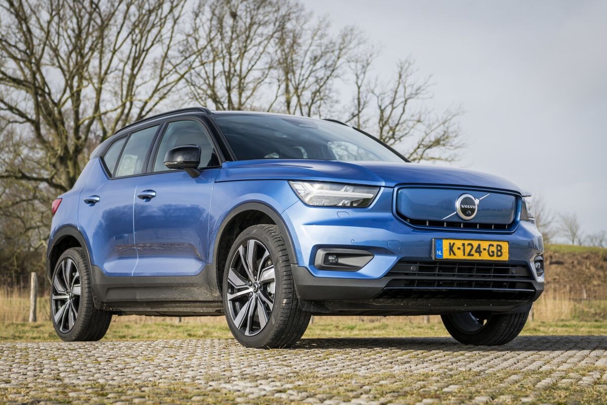 Lynk & Co 01 en Volvo XC40 - AutoWeek.nl