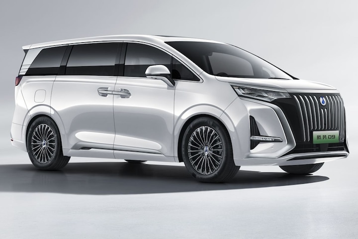 Denza D9: elektrische MPV naar Europa - AutoWeek