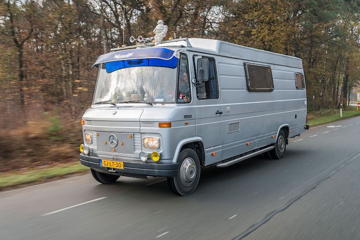 Mercedes-Benz 508D - Camper op de brug - AutoWeek Reportage
