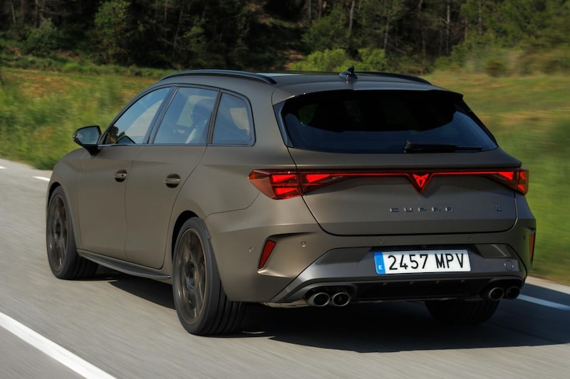 Cupra Leon Sportstourer 1.5 e-Hybrid VZ Extreme prijs en specificaties