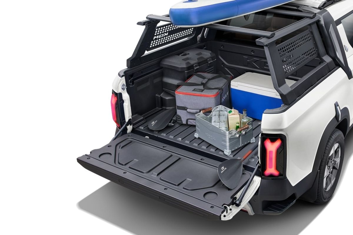 KGM Musso EV: praktisch, elektrisch én voor Nederland - AutoWeek