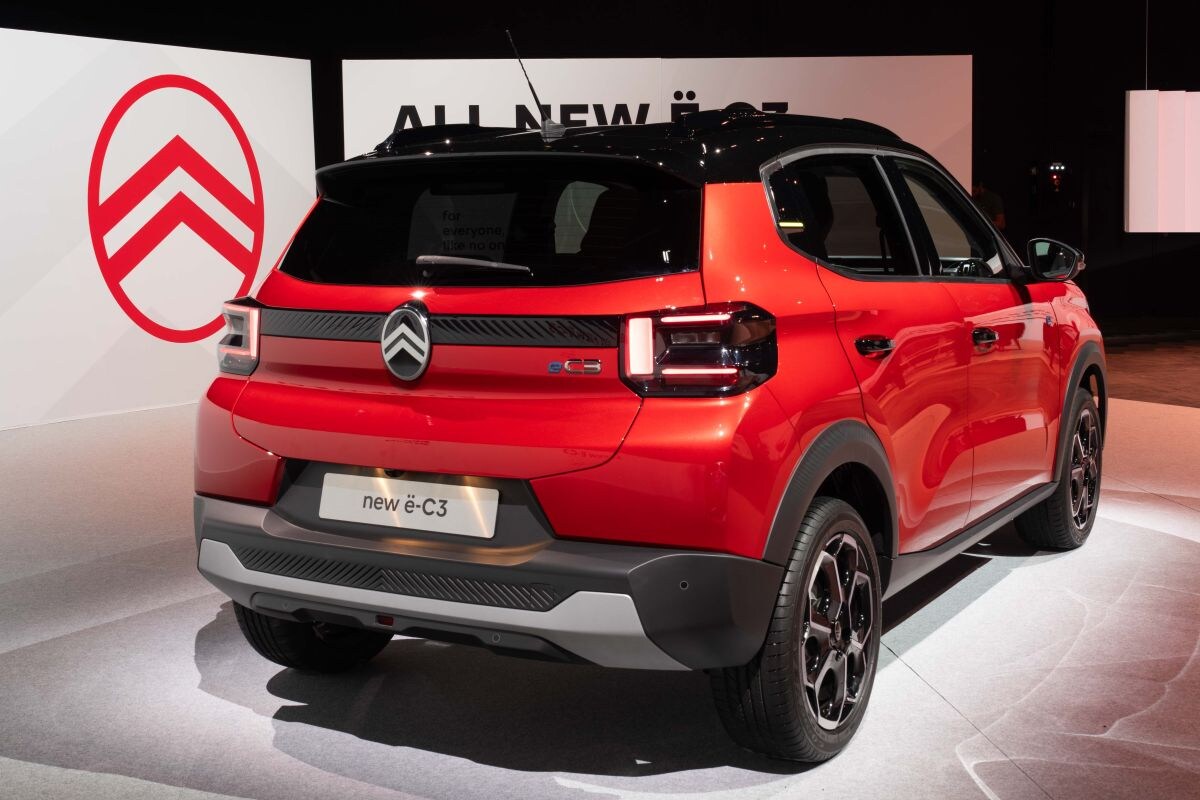 Citroën ë-C3 - Betaalbare en bruikbare EV! - AutoWeek