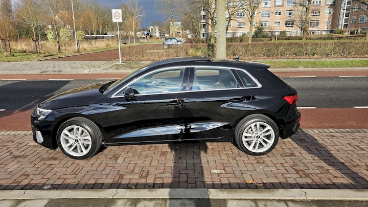 Audi A3 Sportback 30 TFSI Advanced edition (2024) review