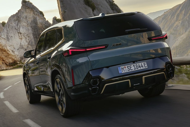 BMW XM 50e prijs en specificaties - AutoWeek